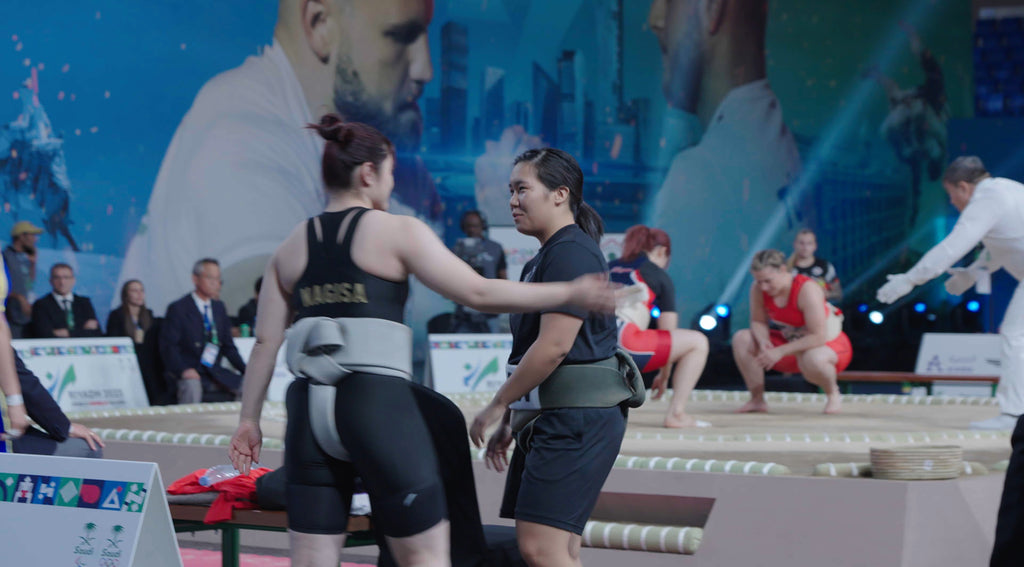 Heavyweight - Japan's Female Sumo Wrestlers – Content Distribution